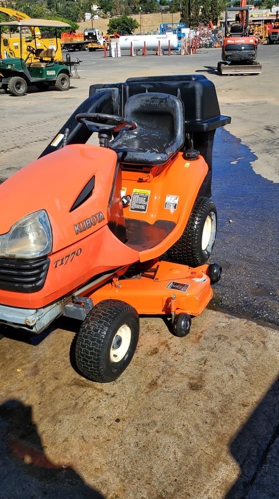T1770 RIDING LAWN MOWER - Inland Kubota